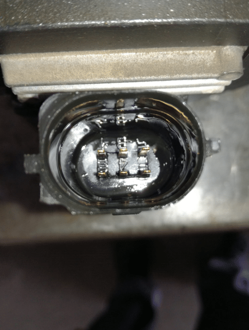 Se detectan los códigos de avería P0400 y P1125 en un Opel Zafira ...